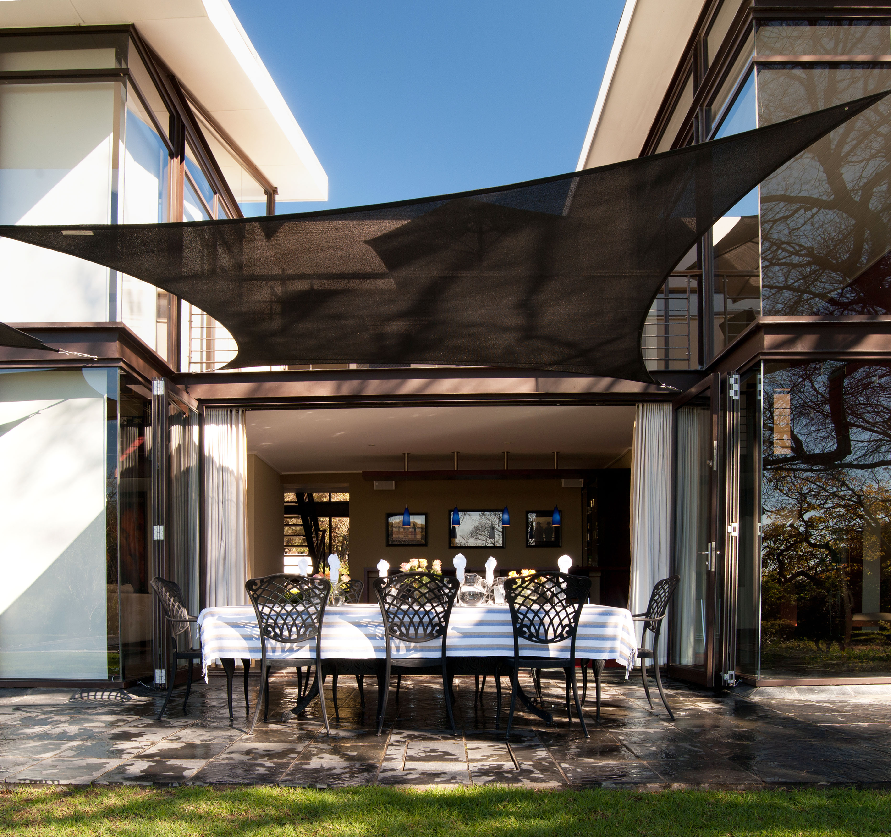 Coolaroo | GALE Pacific